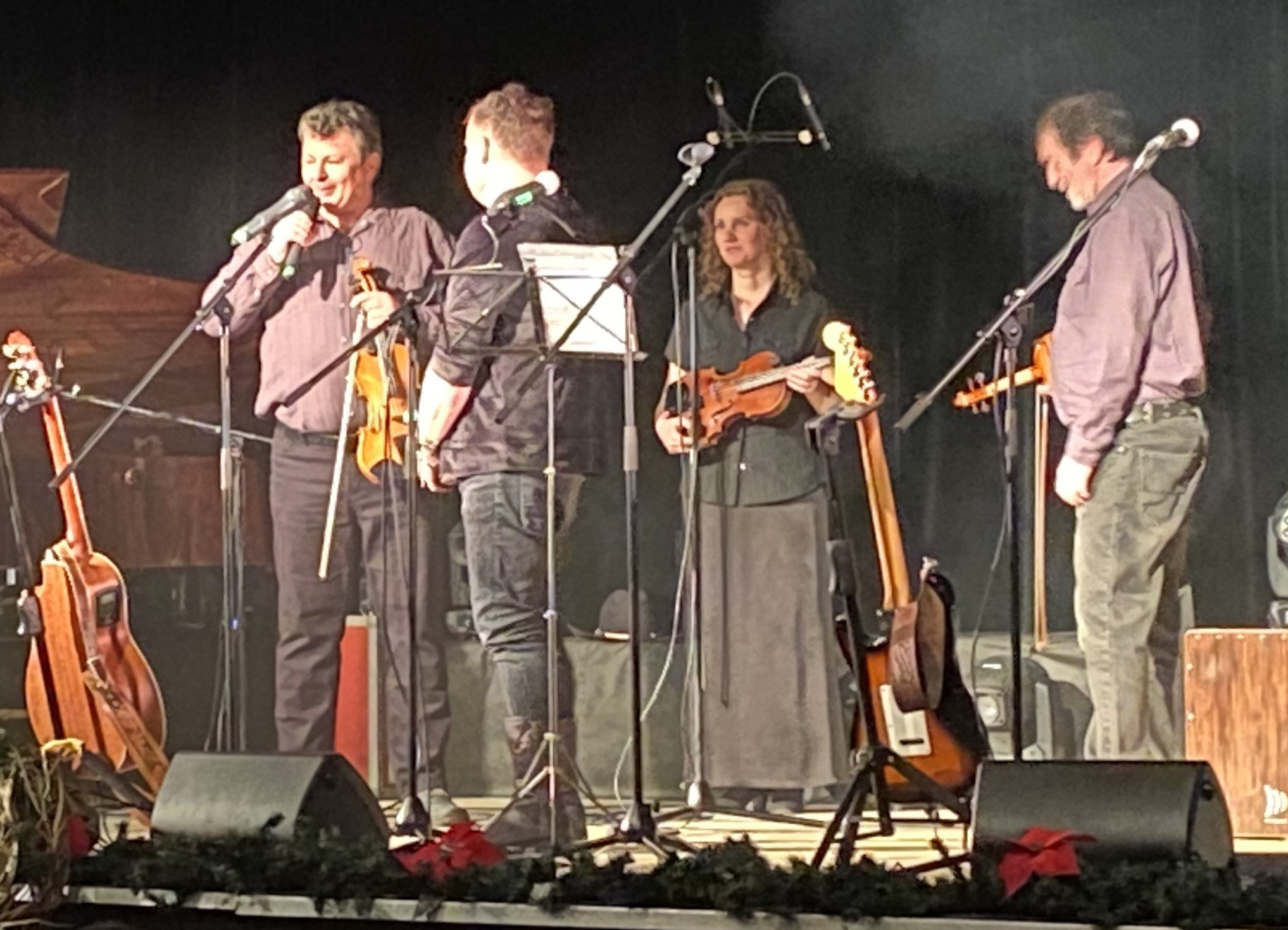 1.12.2022 Dům Barikádníků, Praha, Martin France | Fiddler.cz - Vladimír KAPIC, fiddler na cestě